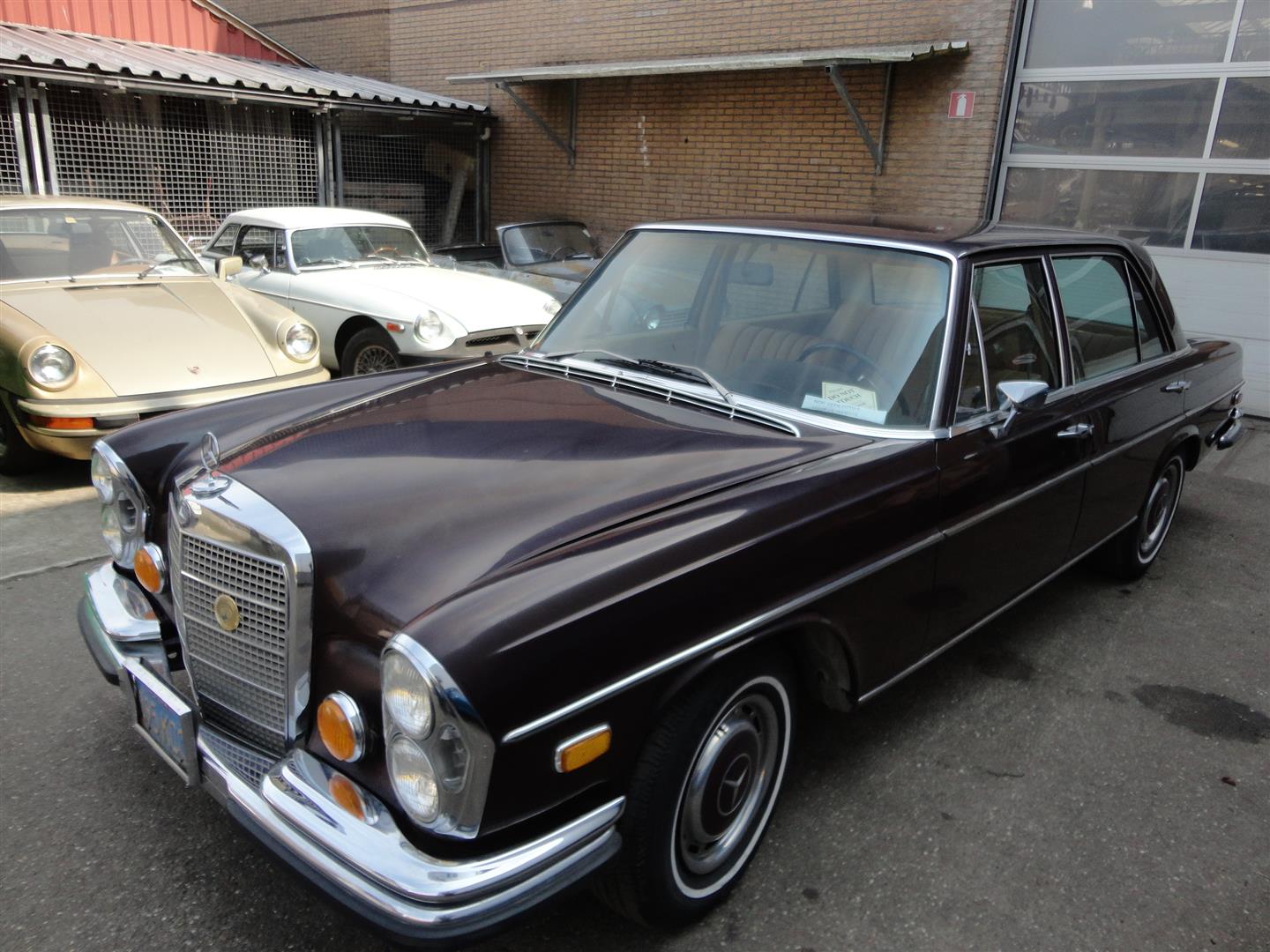 Mercedes-280SEL 4.5 ltr | Joop Stolze Classic Cars